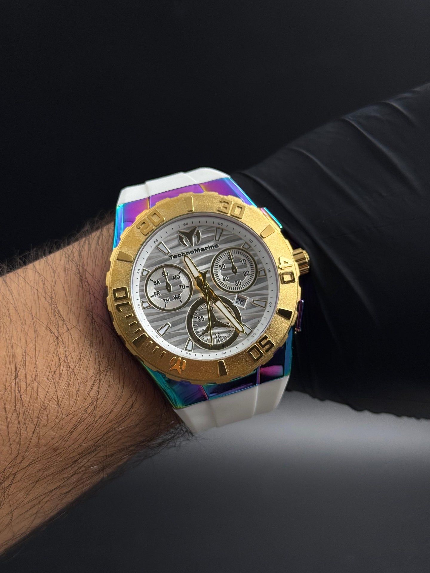 TECHNOMARINE – E-COMMERCE COLOMBIA