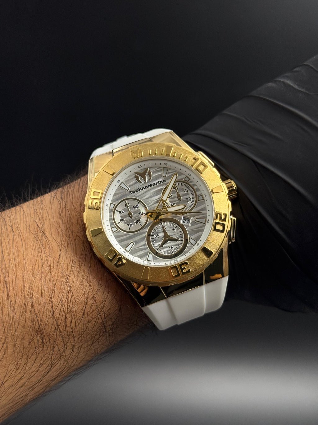 TECHNOMARINE – E-COMMERCE COLOMBIA